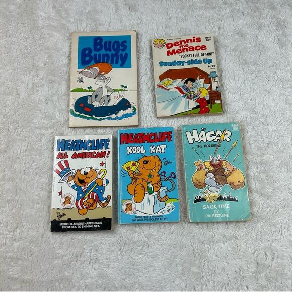 Vintage | Other | Vintage Comic Book Lot Dennis The Menace Hagar Bugs ...